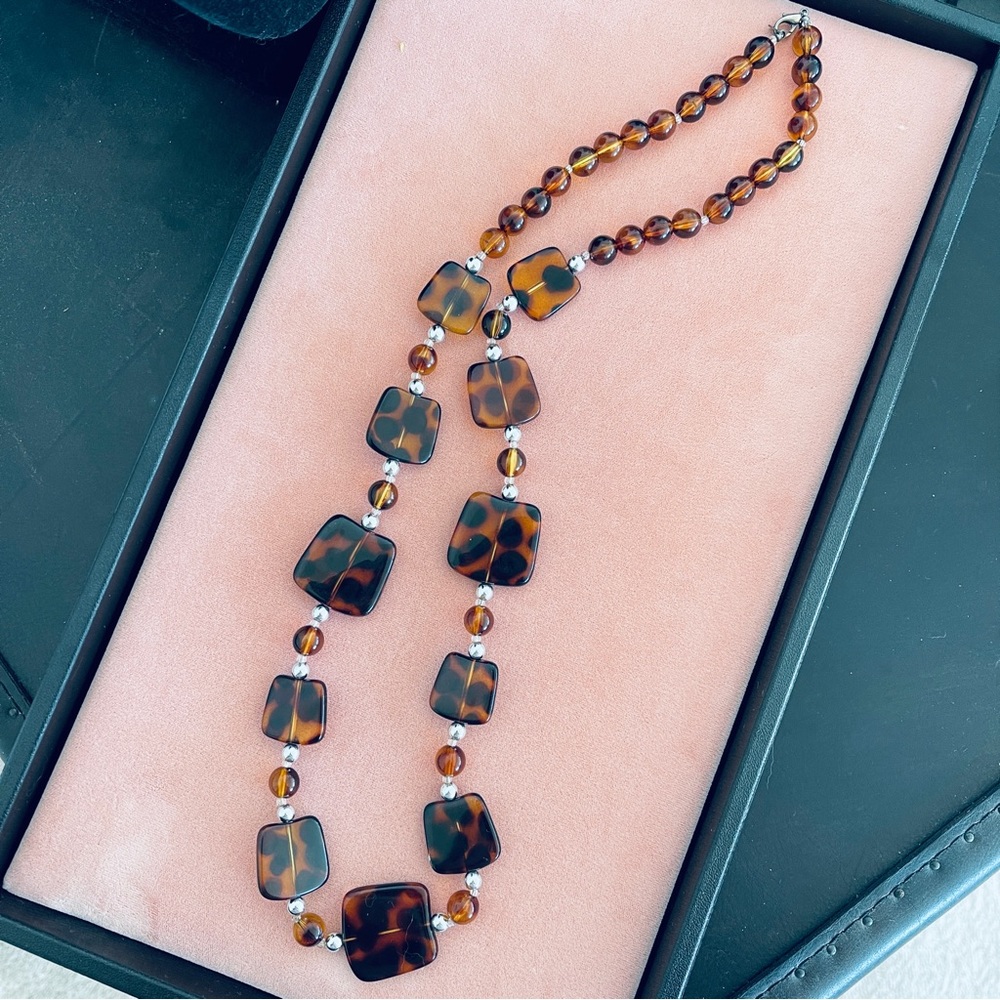 Vintage 1960s Mod Amber Lucite Necklace - Gem
